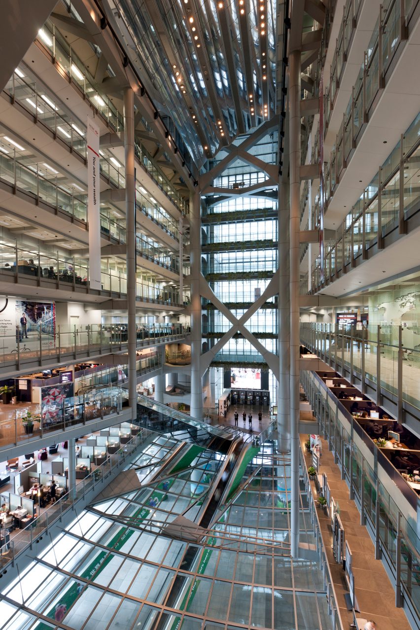 THE STRUCTURAL EXPRESSIONISM OF ARCHITECTURE – AR Details